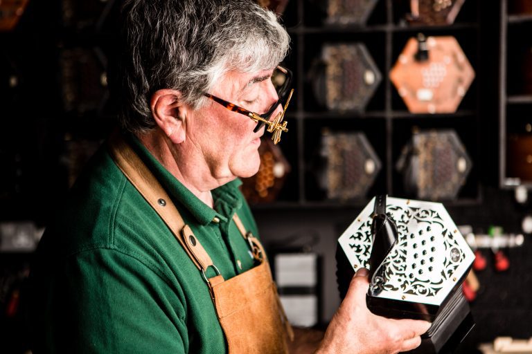 The Best Beginner Concertina For Irish Music