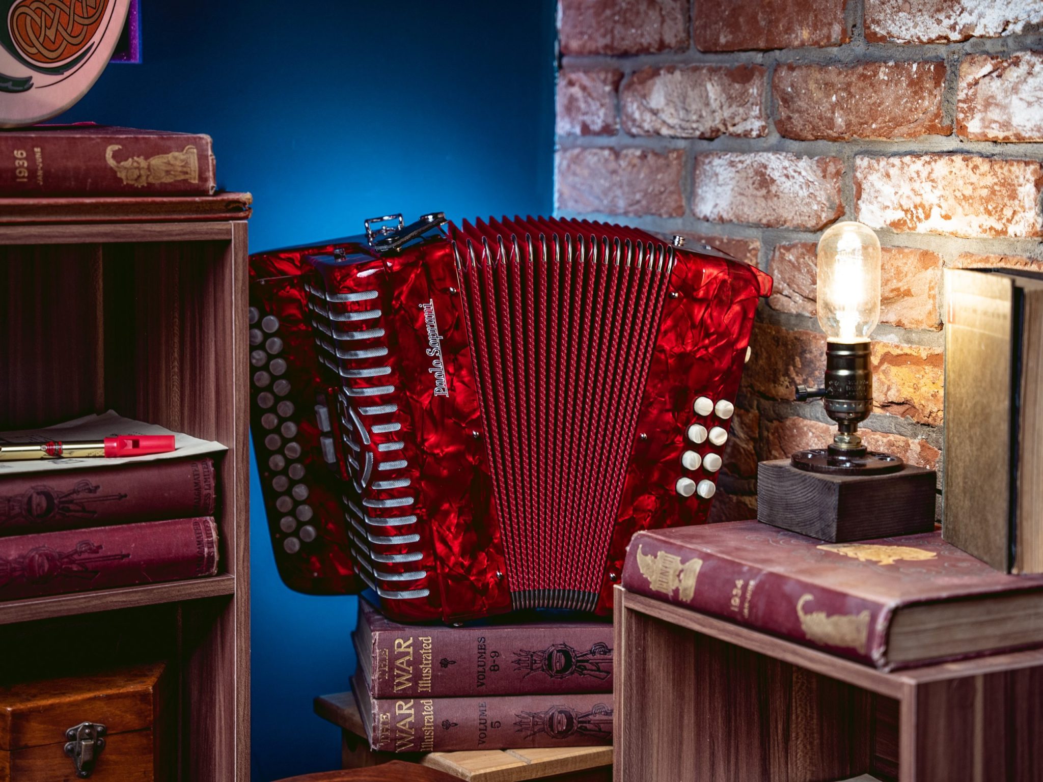 Learn To Play The Irish Button Accordion In 3 Easy Steps