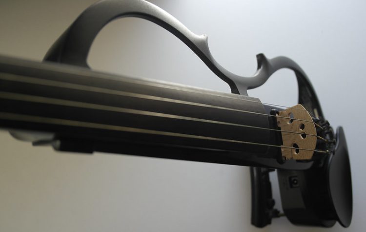 The Electric Violin - Why It's Perfect For Traditional Irish Music