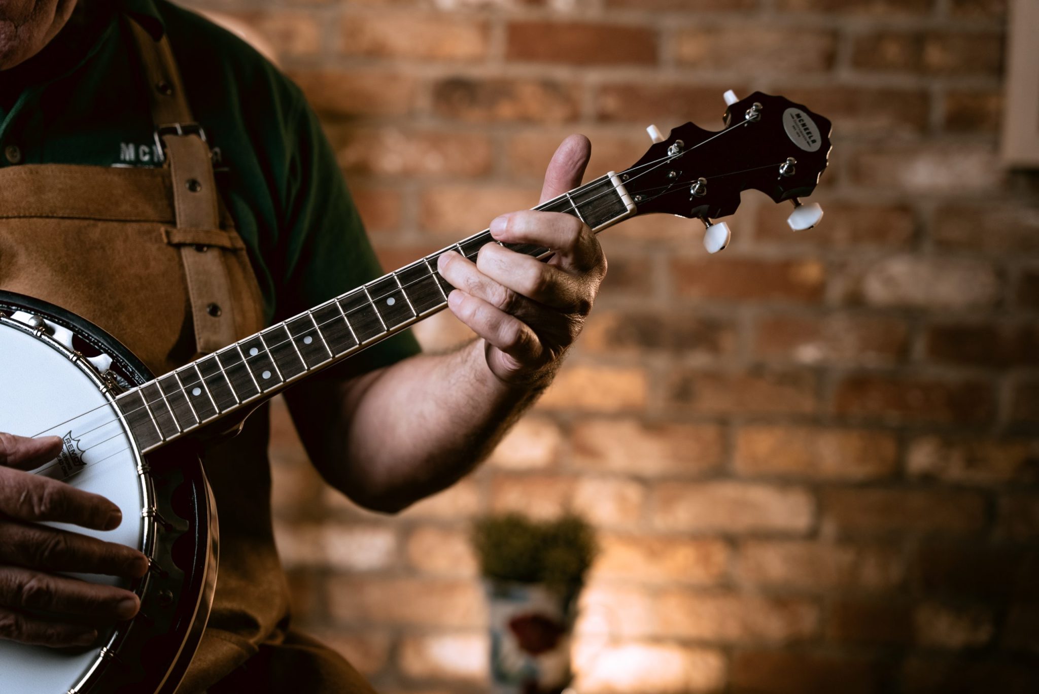 Understanding Tenor Banjos: Origins and Evolution